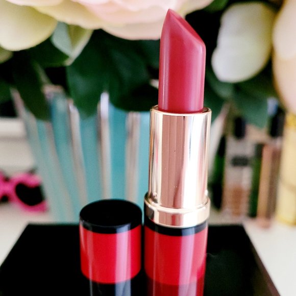 Estee | Makeup | Newestee Lauder Rebellious Rose Lipstick | Poshmark